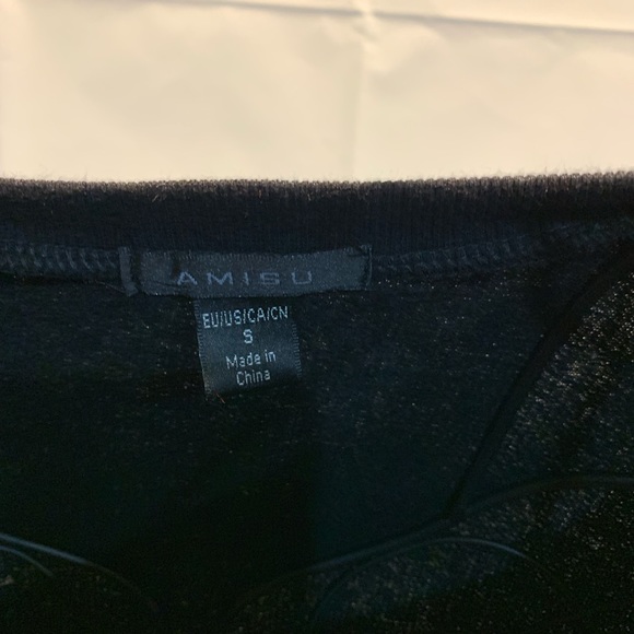 Amisu | Tops | Amish Sweatshirt | Poshmark